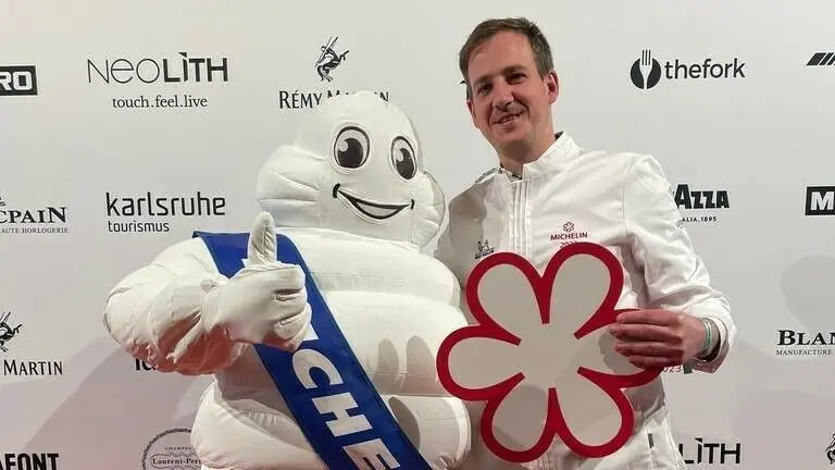 Guide Michelin 2023: Gebürtiger Ehinger Julius Reisch holt seinen ...