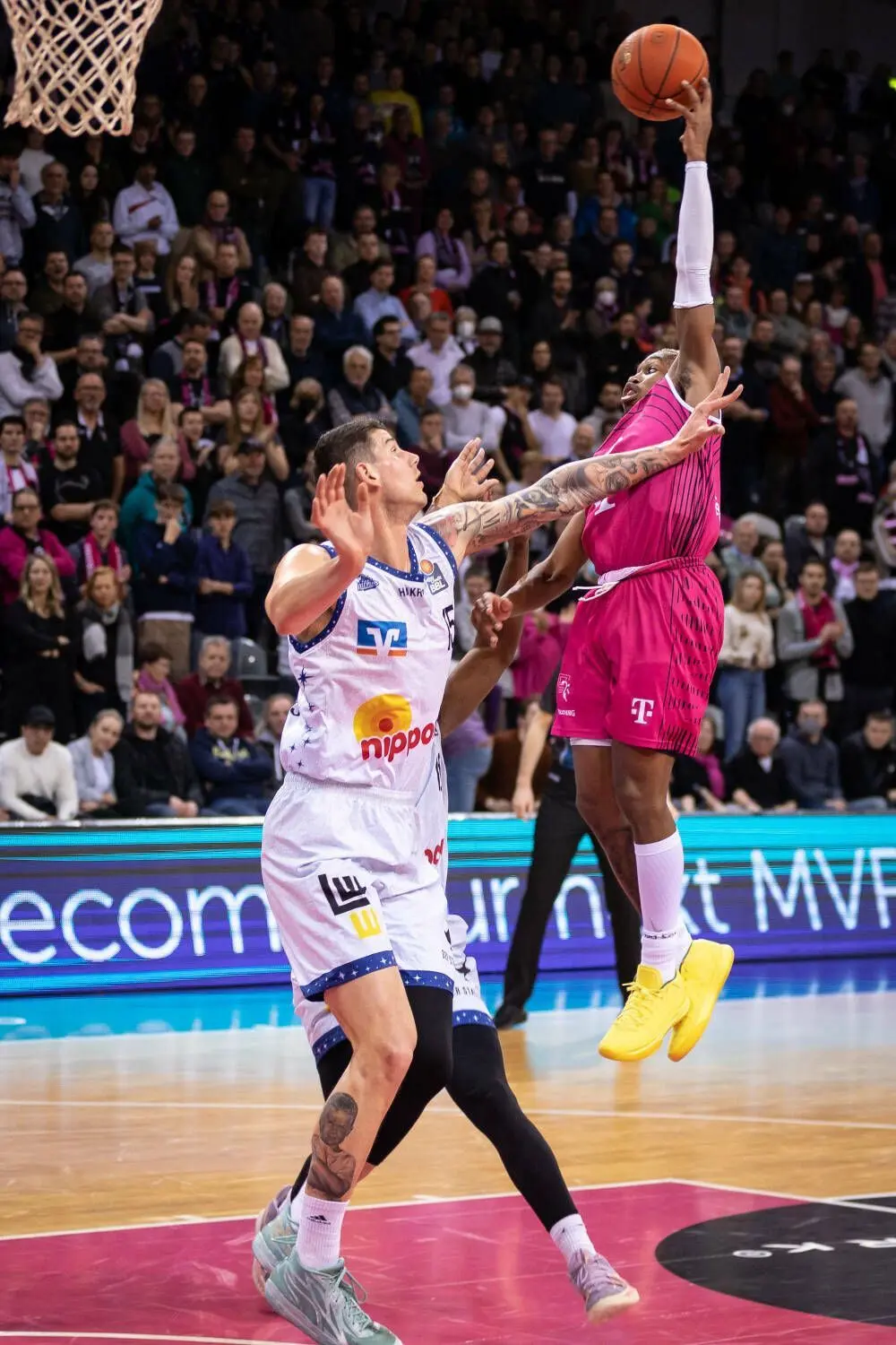 Merlins unterliegen in der BBL: Die Bonner Offensive ist zu stark | swp.de