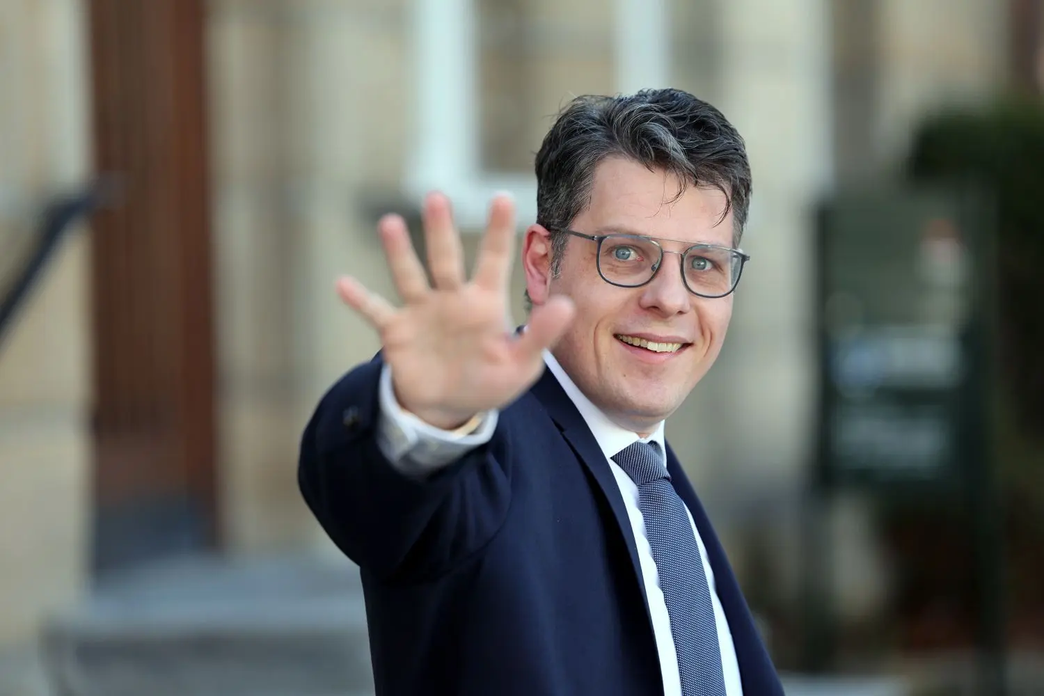 Update: Winter stellt sich erneut zur Wahl: Interview: Im Jogginganzug ...