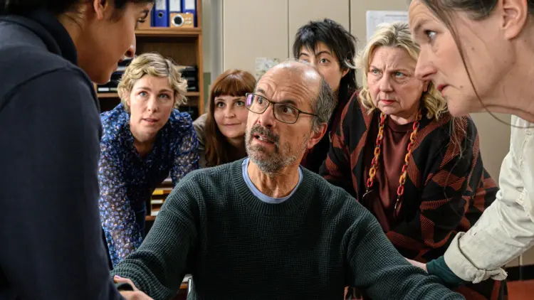 Lehrer kann jeder: Darsteller, Handlung, ZDF-Mediathek | swp.de