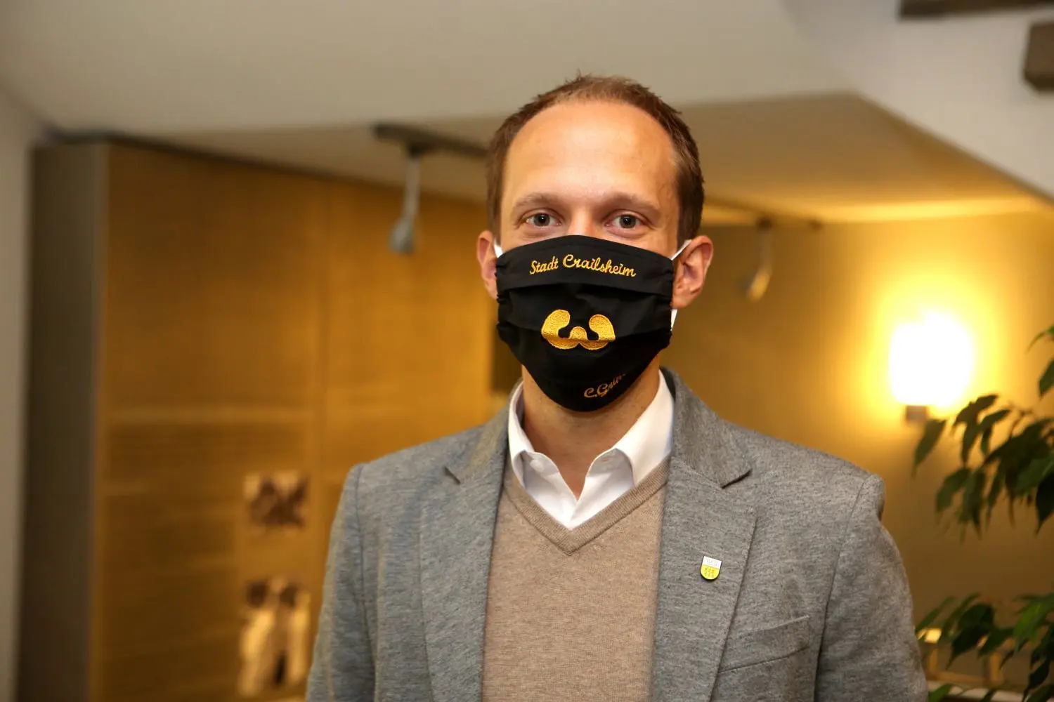 Corona Crailsheim: Alltagsmaske wird zum Symbol | swp.de