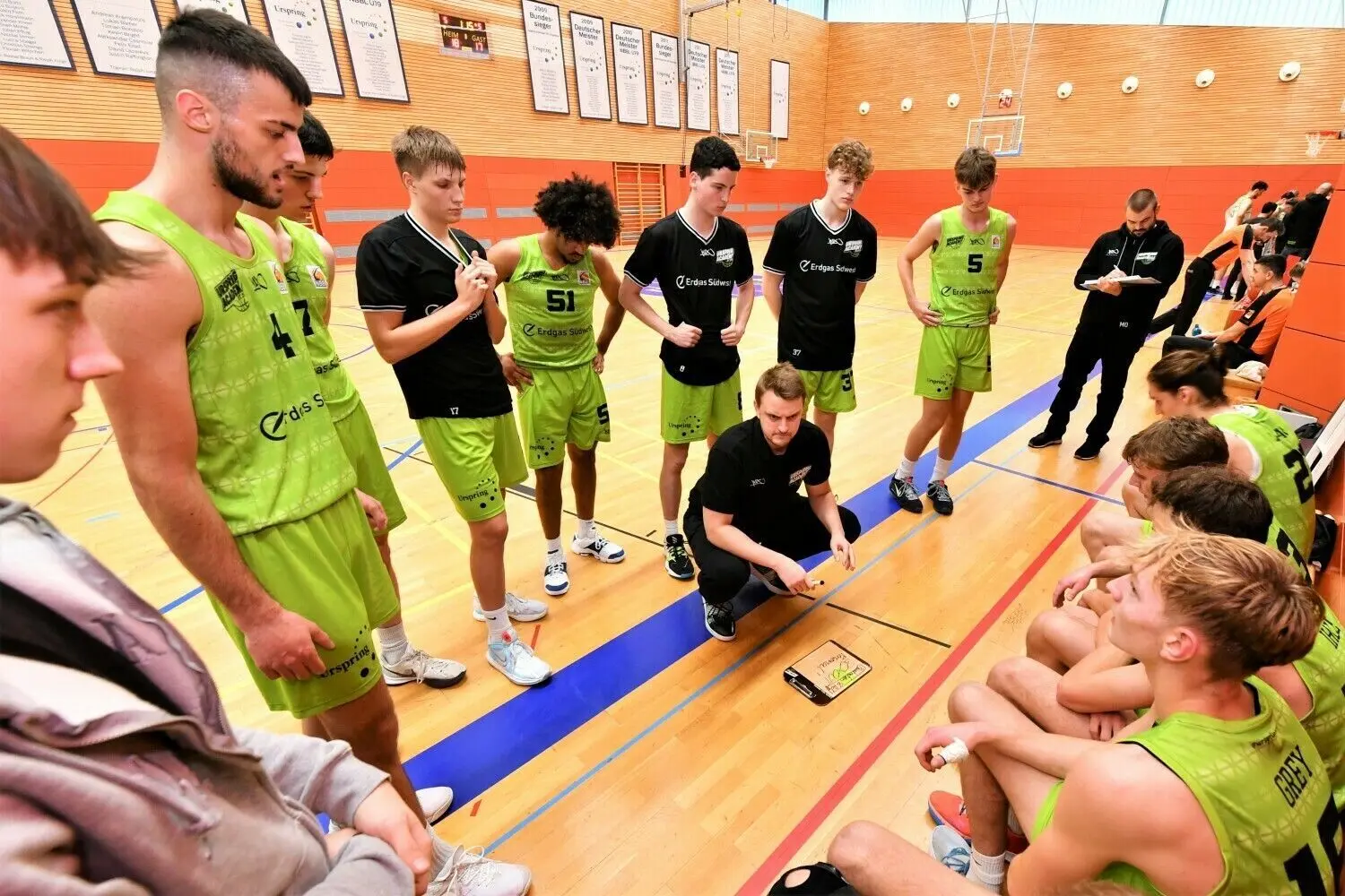 Basketball: Co-Trainer übernimmt bei Team Ehingen Urspring | swp.de