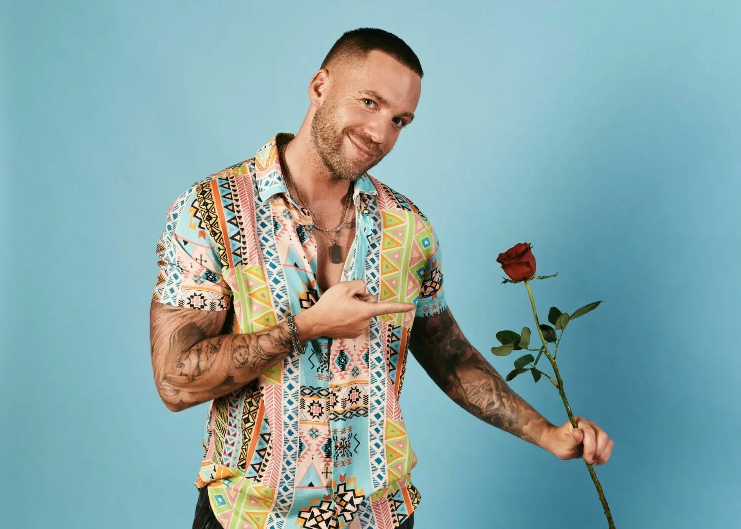 Bachelorette 2022 Tom Bober: Instagram, Temptation Island, Alter | swp.de