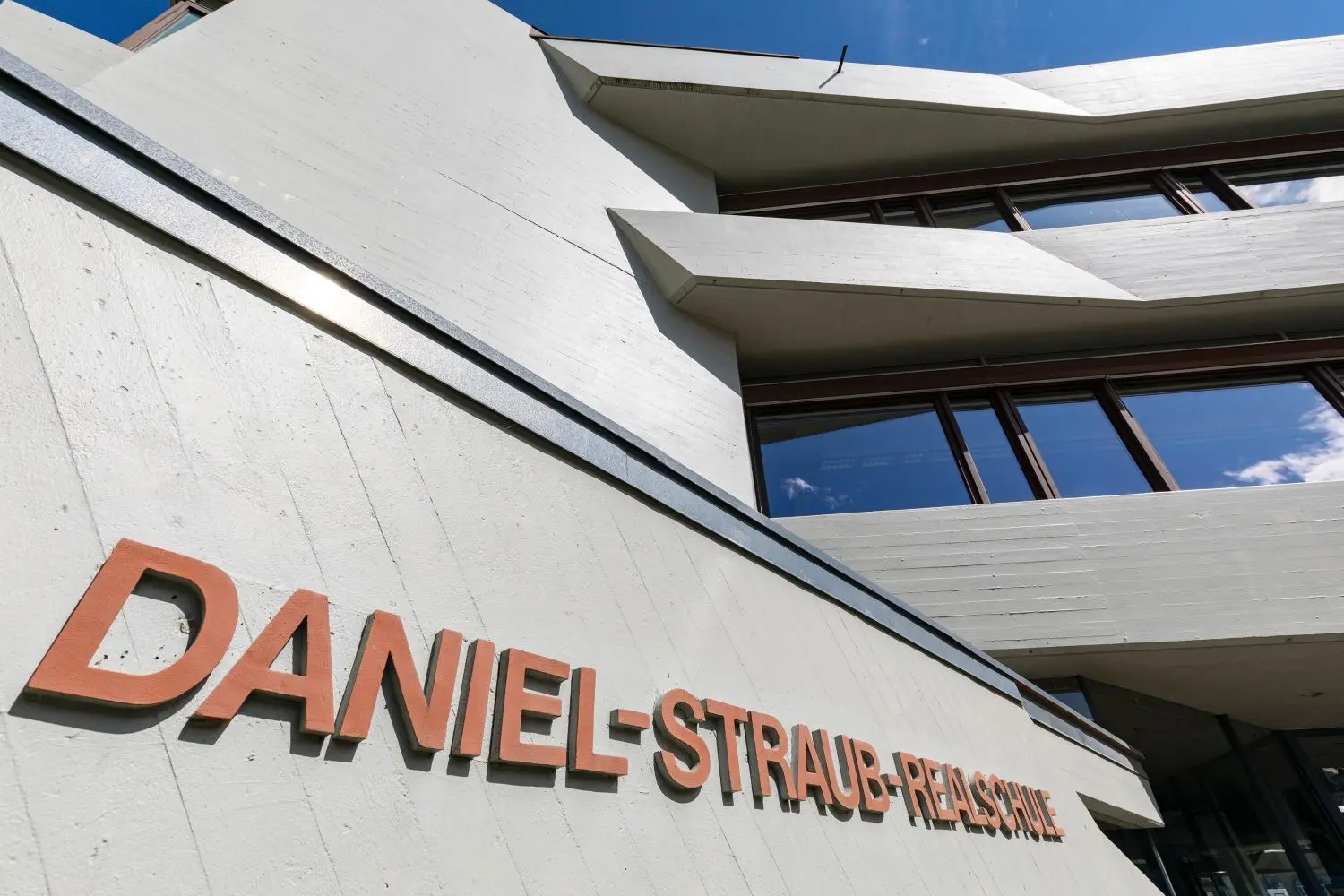 Daniel-Straub-Realschule Geislingen: Sanierung: Stadt und ...