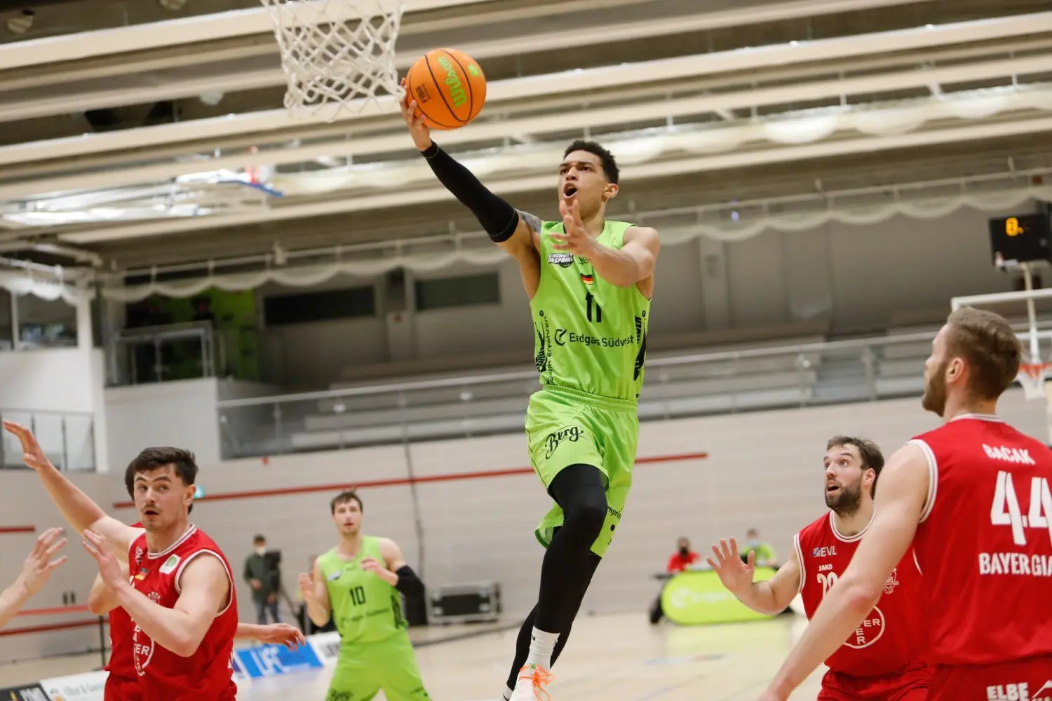 Basketball: Team Ehingen Urspring: Premiere, Rekord-Aussicht und ein ...