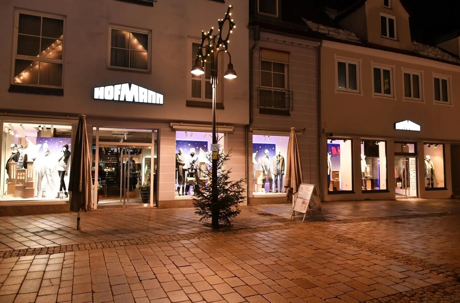 Weihnachtsmarkt Ehingen: X-Mas-Party trifft Einkaufsnacht: Darum sehen ...