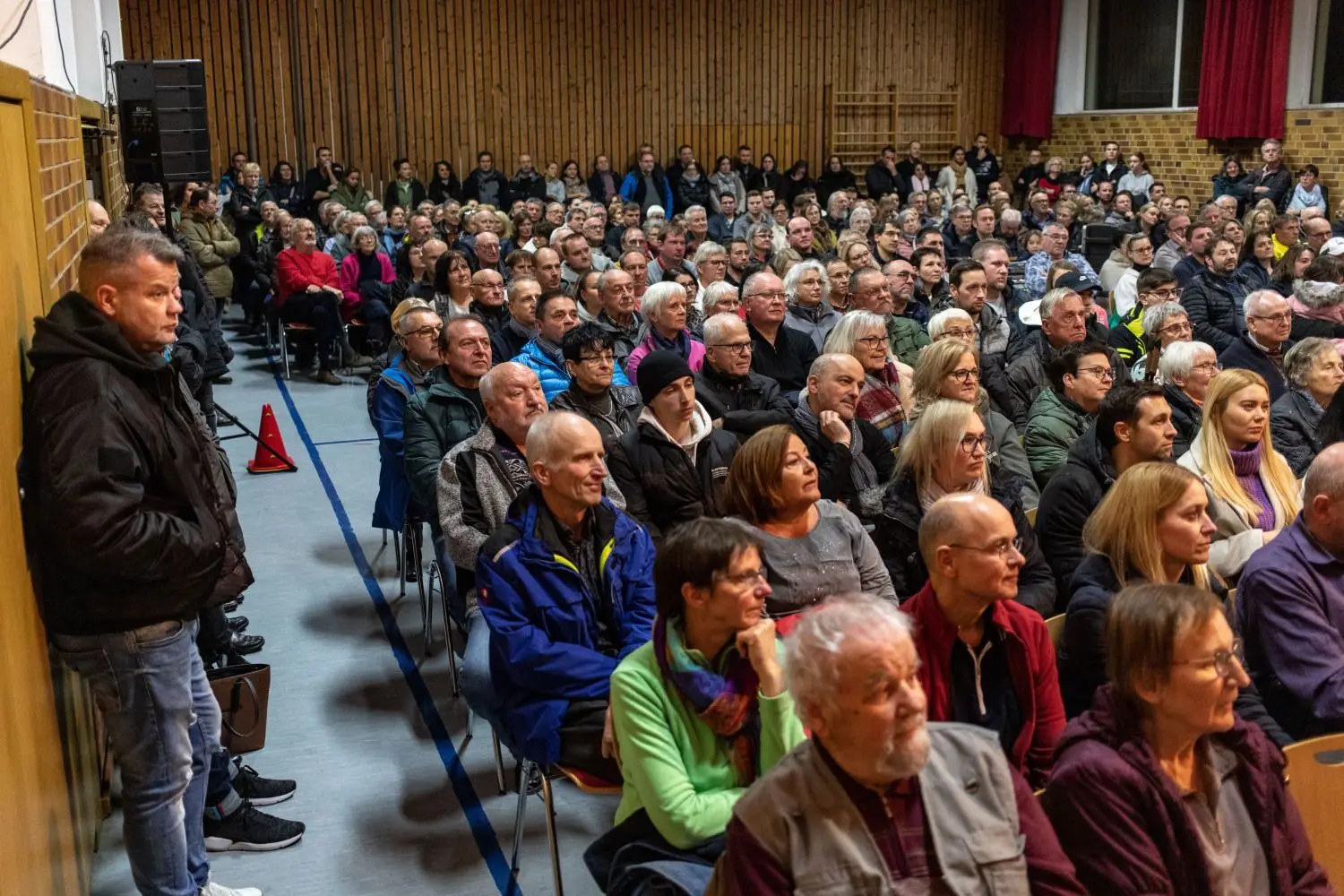 Bürgermeisterwahl in Schlat: Wahlkampf mit zwei Kandidaten | swp.de