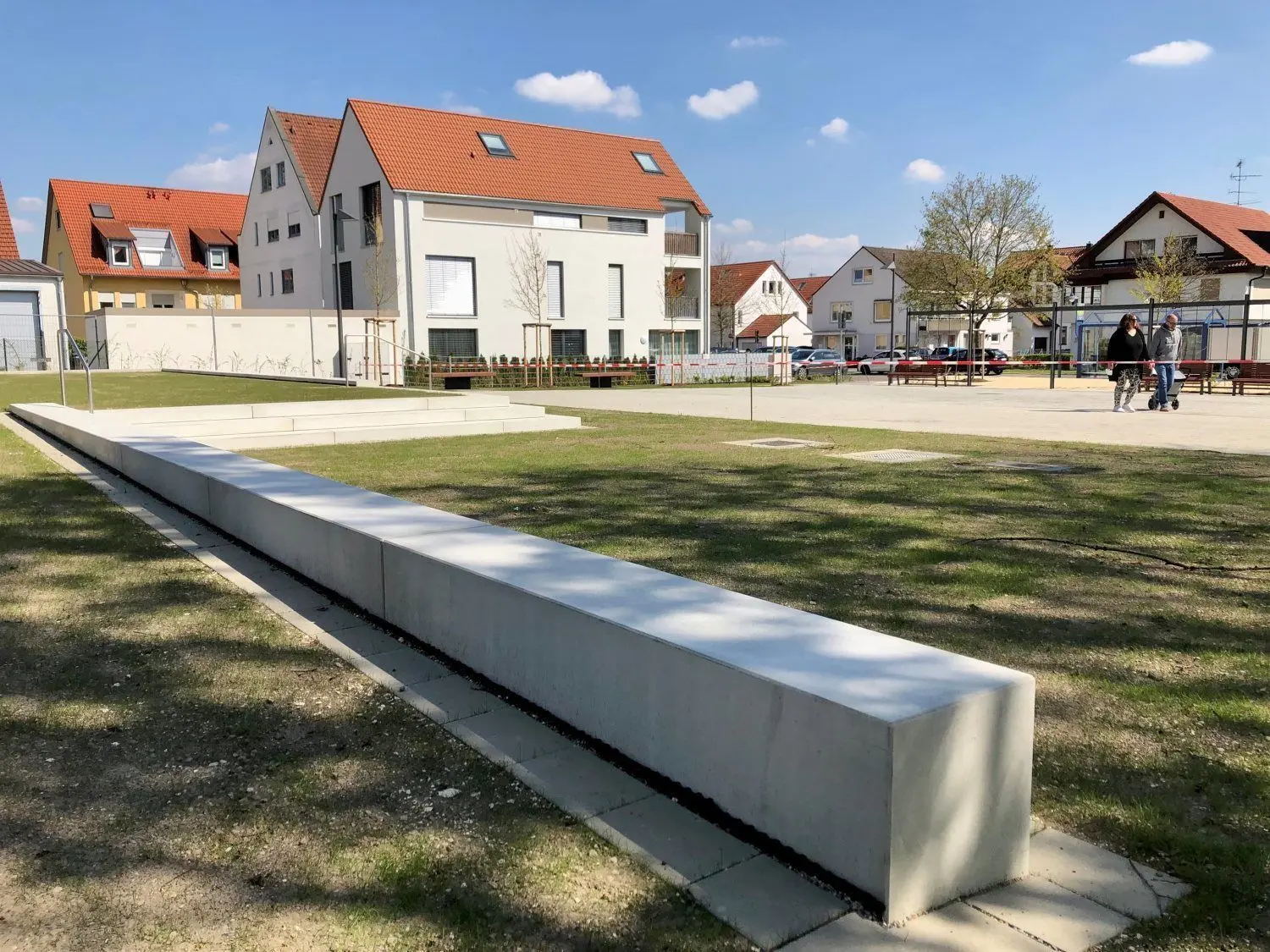 Einweihung neue Dorfmitte Thalfingen: „Das wird sich entwickeln“ | swp.de