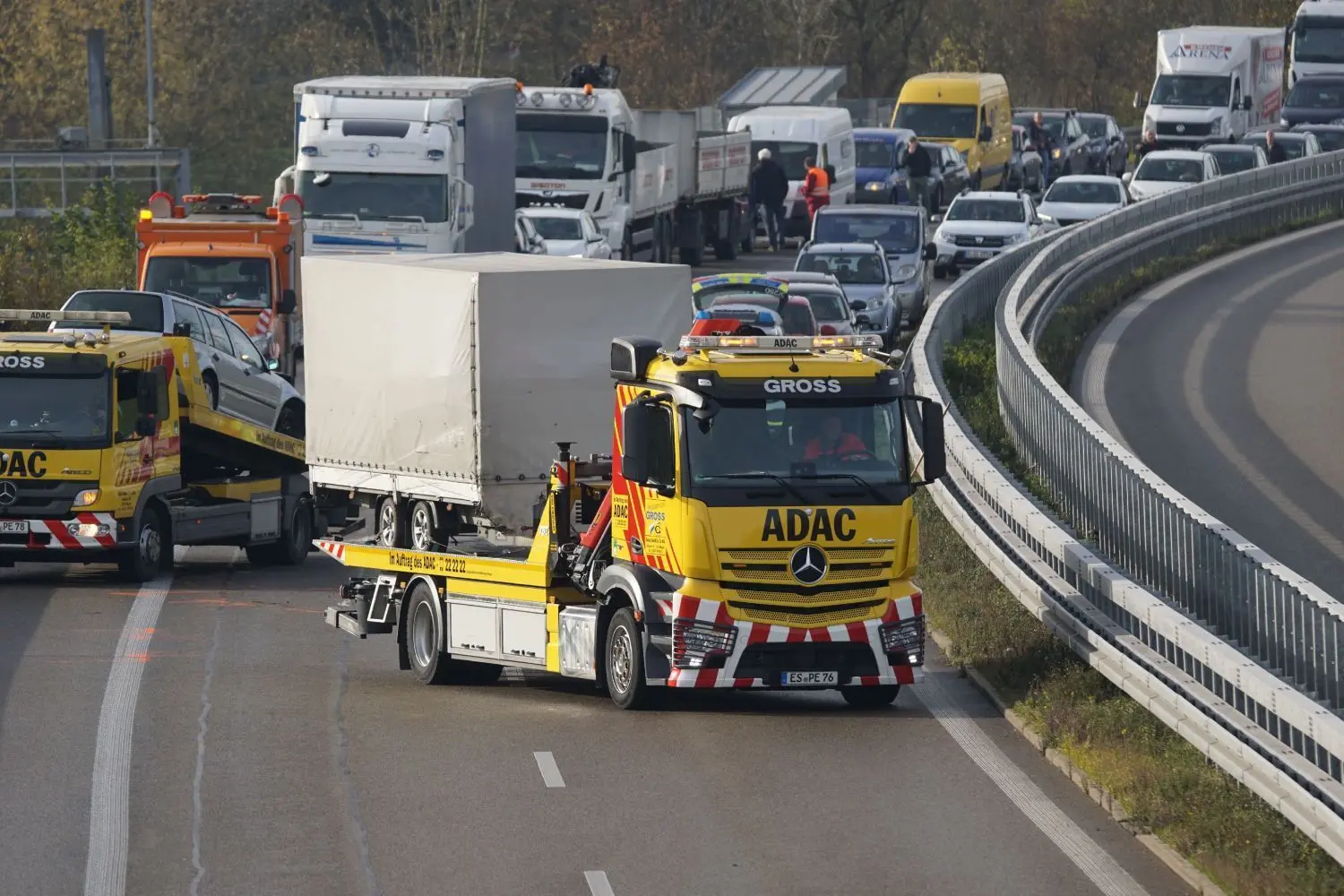 Unfall B10 Reichenbach: B10 bei Reichenbach nach Unfall am Vormittag blockiert | swp.de