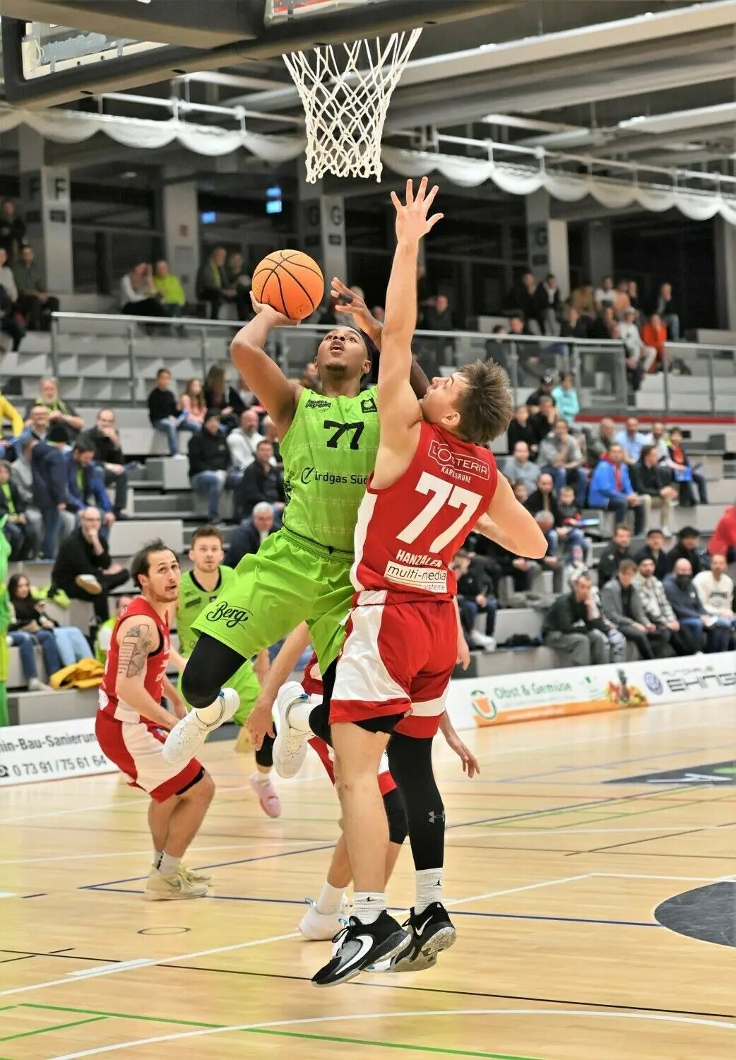 Basketball: Ehingen Urspring unterliegt beim Aufstiegsfavoriten EPG ...