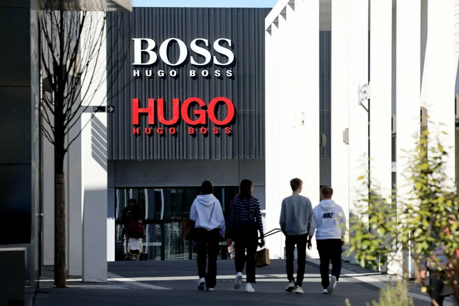 Hugo Boss aus Metzingen: Modekonzern erwartet in 2023 Umsatzrekord | swp.de