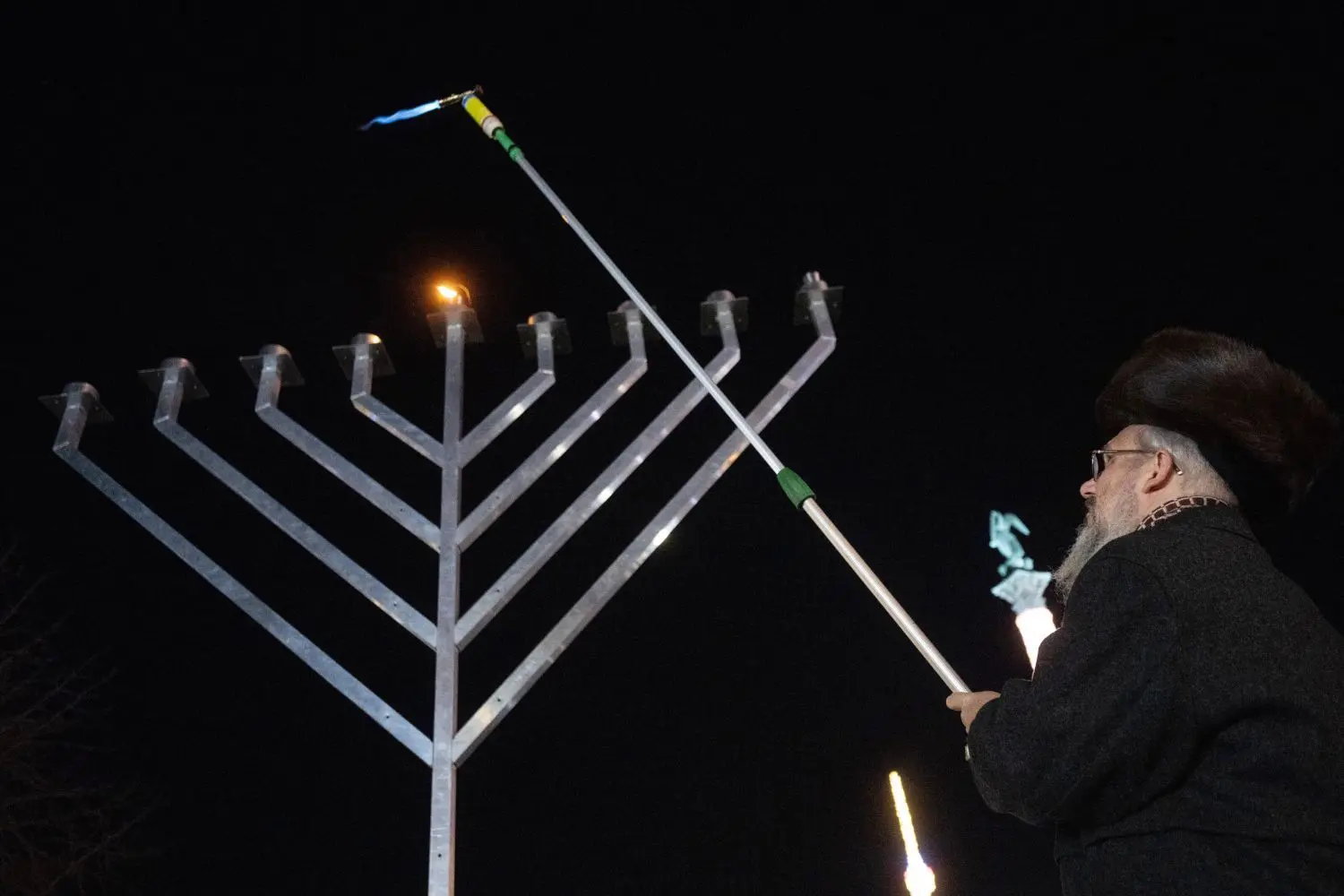 Chanukka 2023: Wünsche, Essen, Bedeutung, Leuchter - alle Infos zum ...