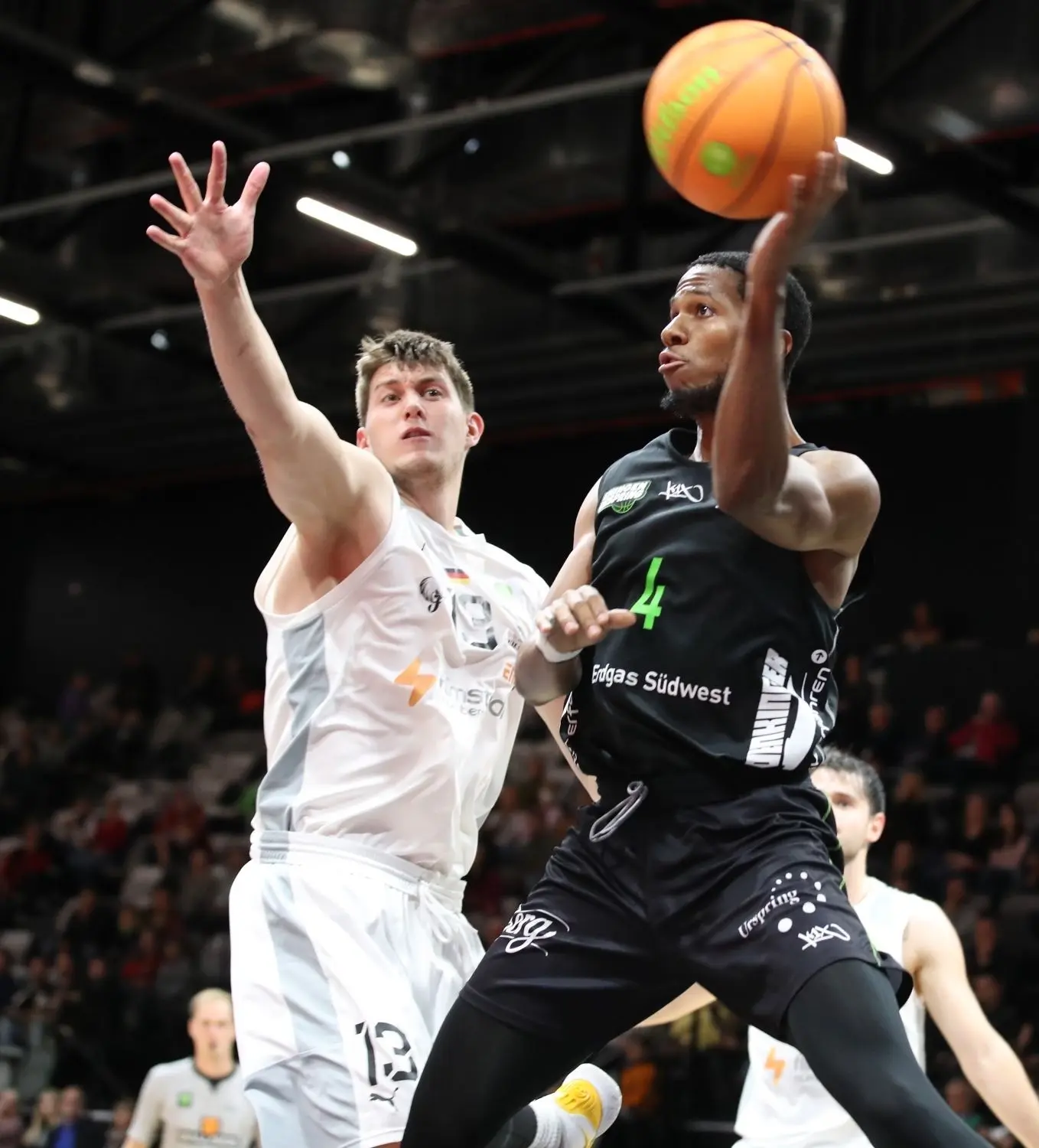 Basketball: Welche Baustellen dem Team Ehingen Urspring zu schaffen ...