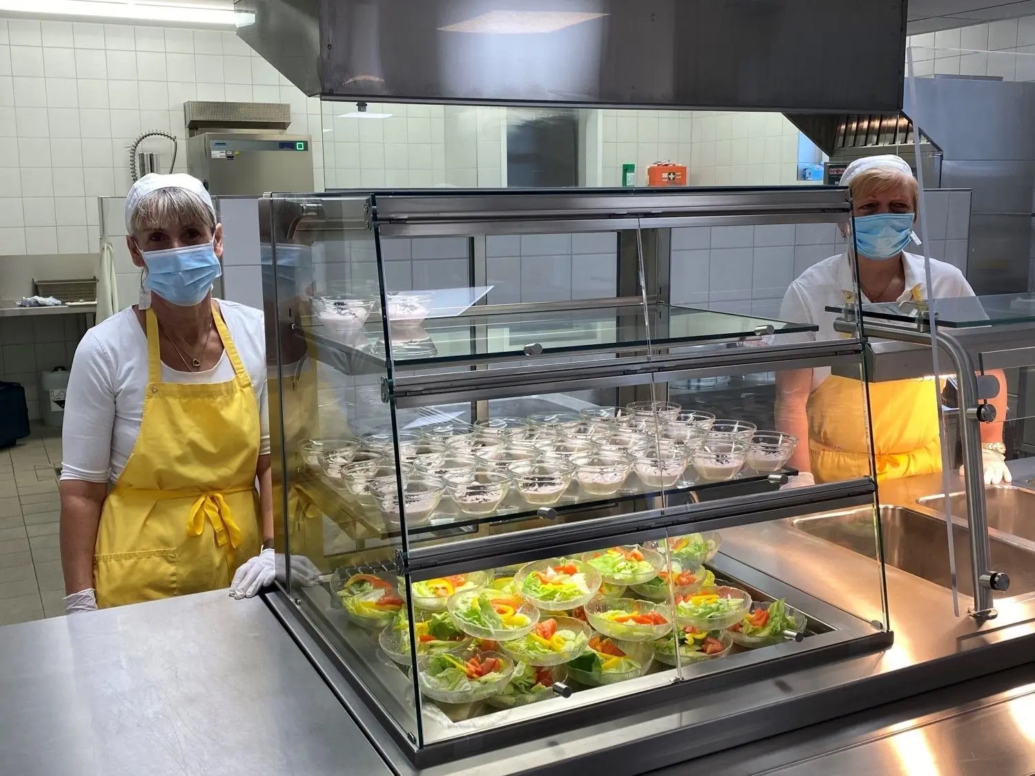 Schulmensa Hülben: Mehr als reine Nahrungsaufnahme | swp.de