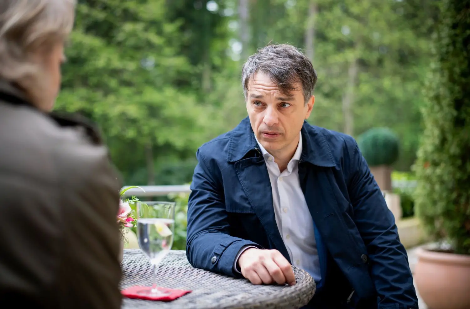 Sturm der Liebe: Robert will Alexandra rausschmeißen und droht mit ...