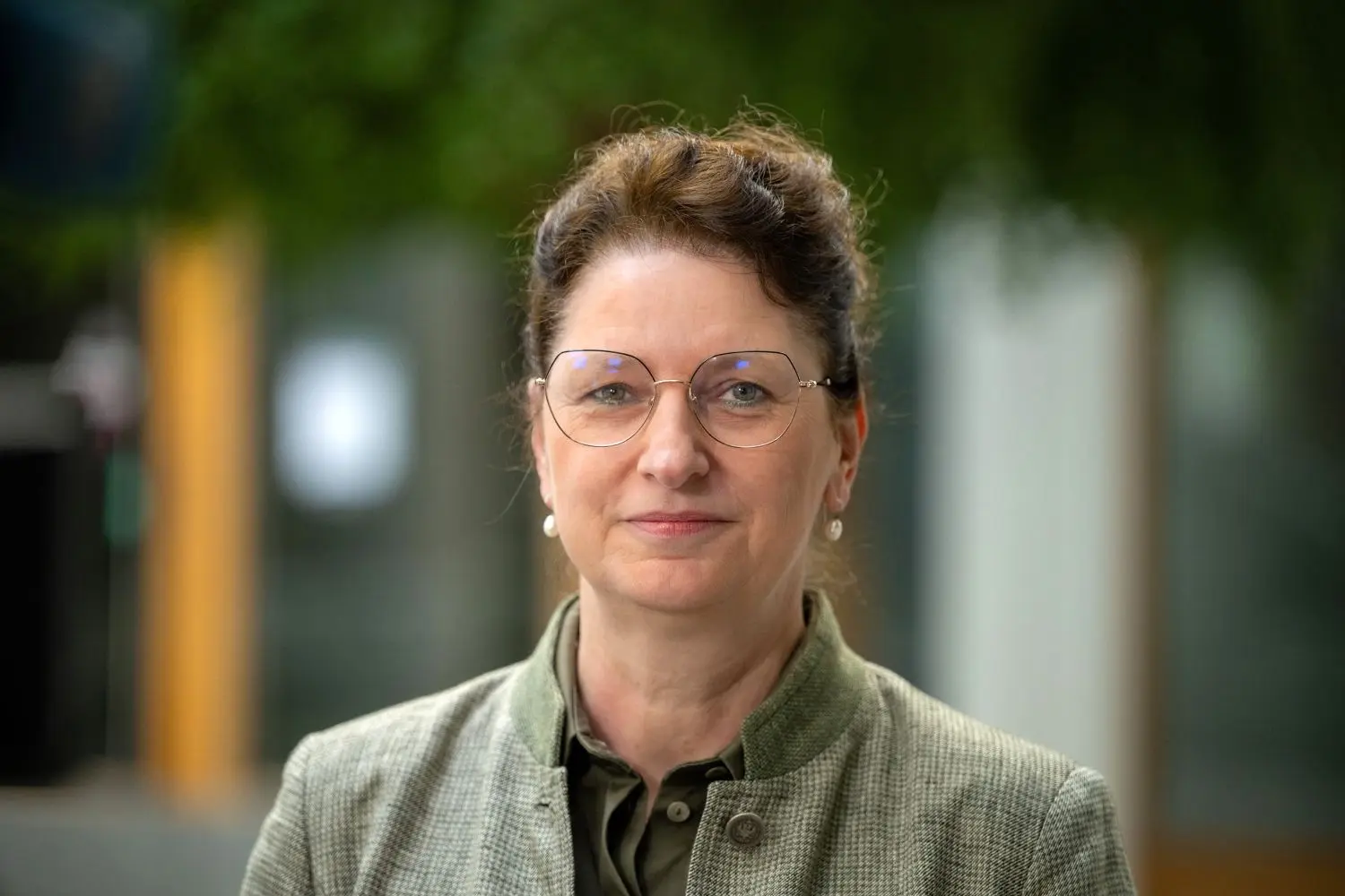 Christine Singer: Alle Infos zur Spitzenkandidatin der Freien Wähler ...