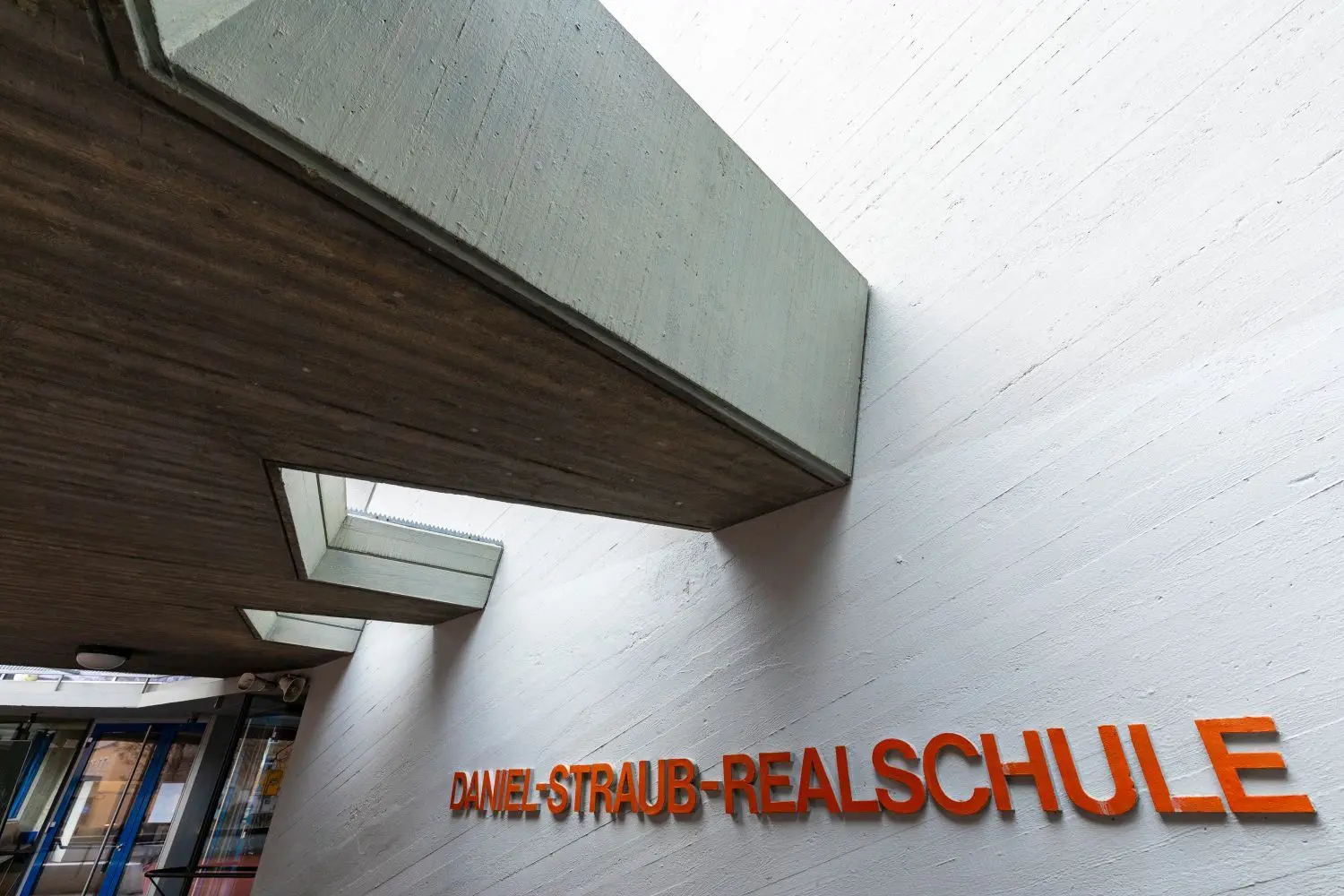 Daniel-Straub-Realschule: Nach Generalsanierung der Schule: Geislingen ...