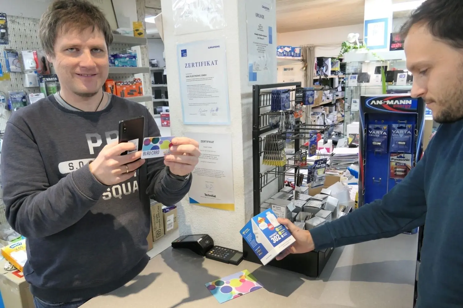 Handel in Blaubeuren: Blau-Card als Impuls für den Handel | swp.de