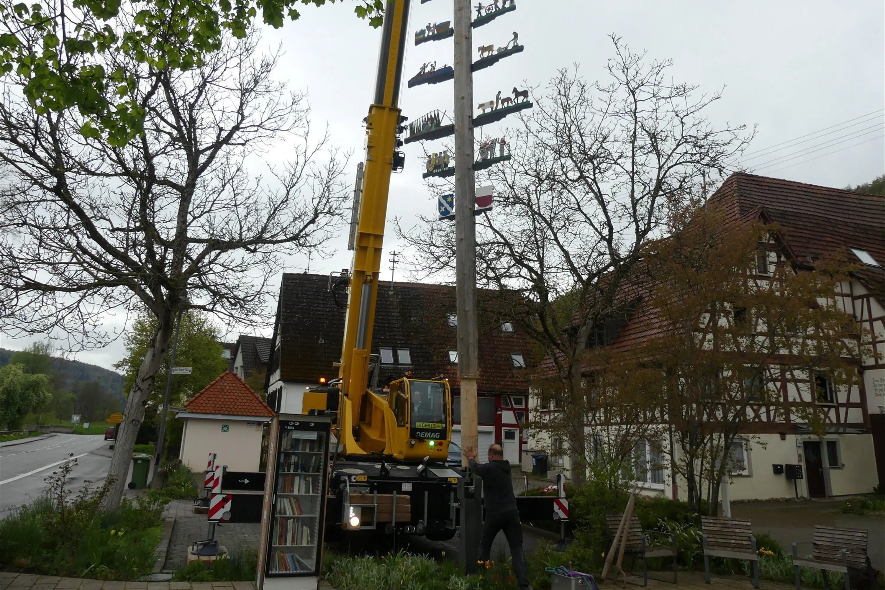 Bieringen · Tradition: Die Motive strahlen jetzt wie neu | swp.de