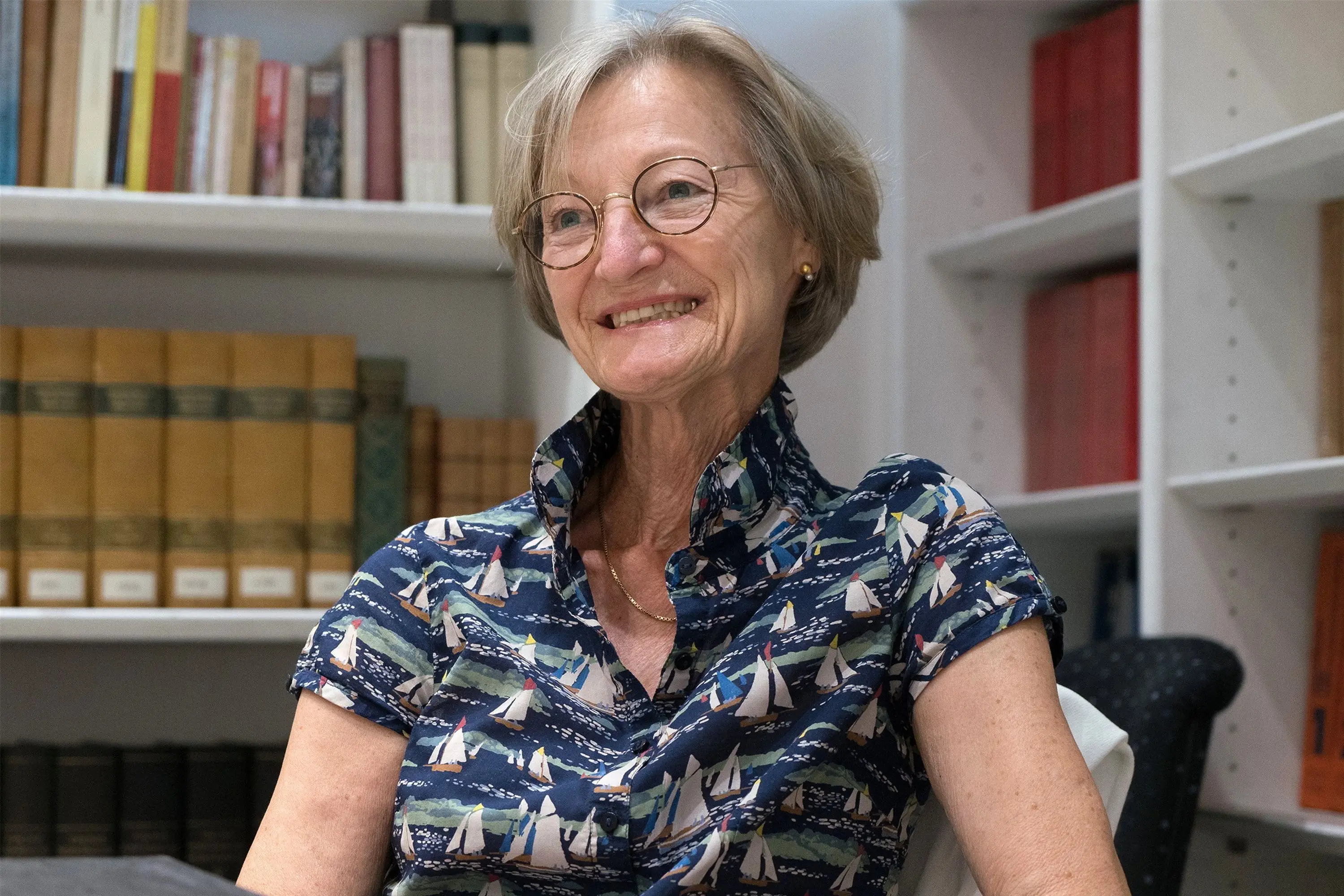 Tübingen · Neuerscheinung: Thea Caillieux: Bin ich Eva? | swp.de