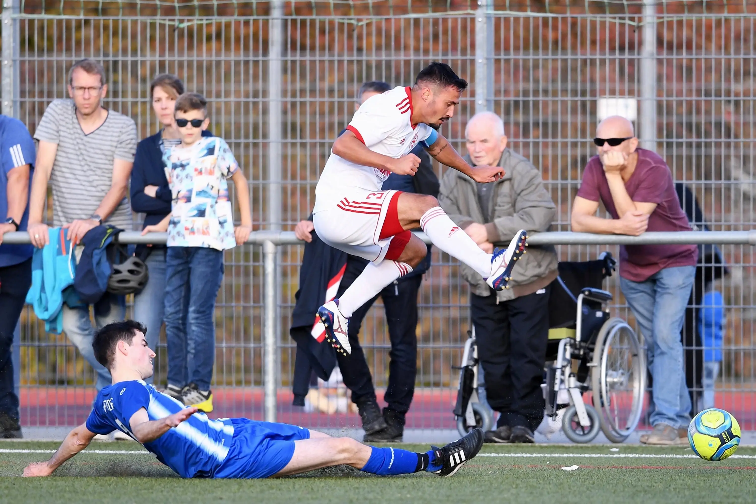 Fußball-Bezirksliga: Markus Walker: Die unterschätzte Konstante beim ...