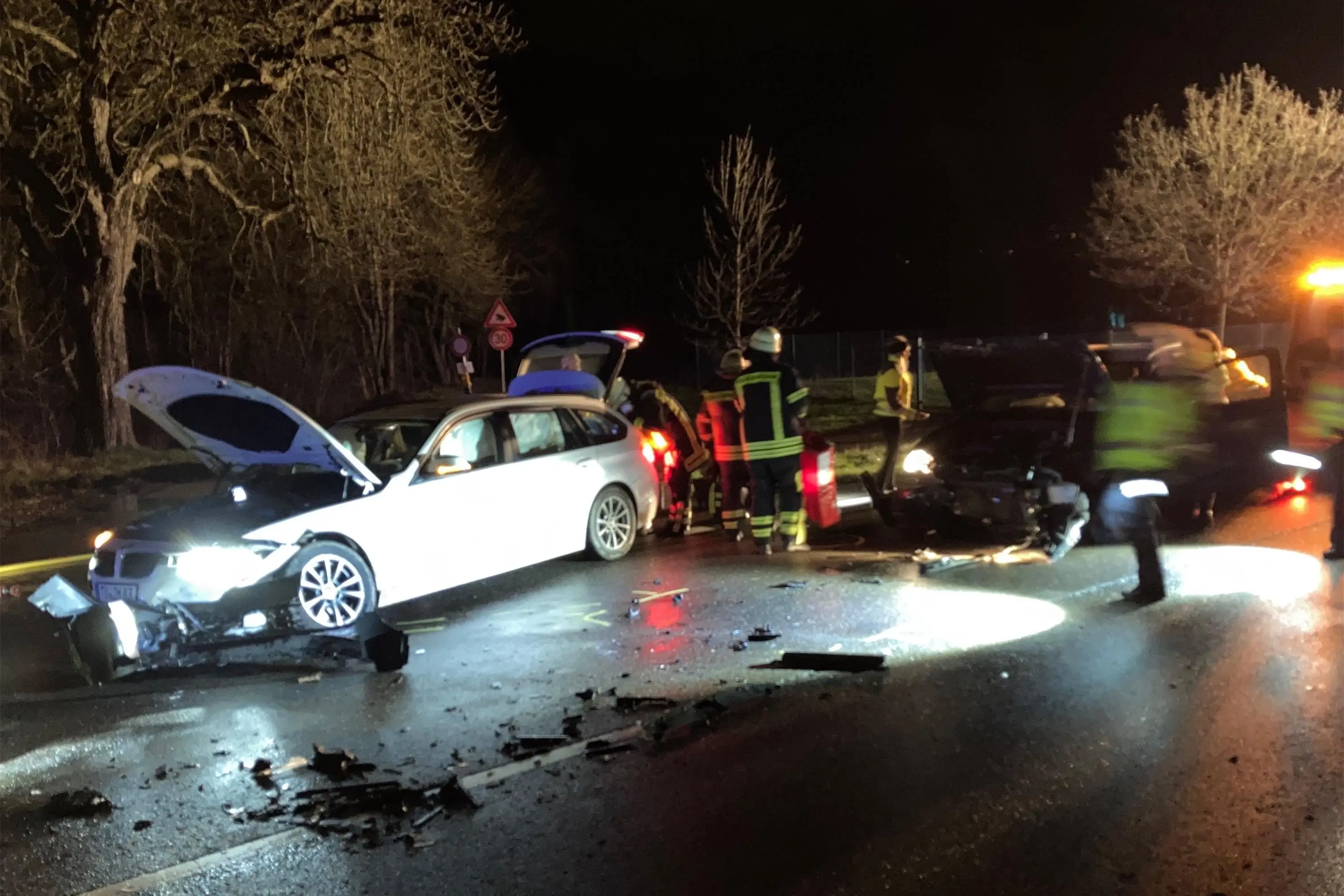 Derendingen: B27 nach Unfall voll gesperrt | swp.de
