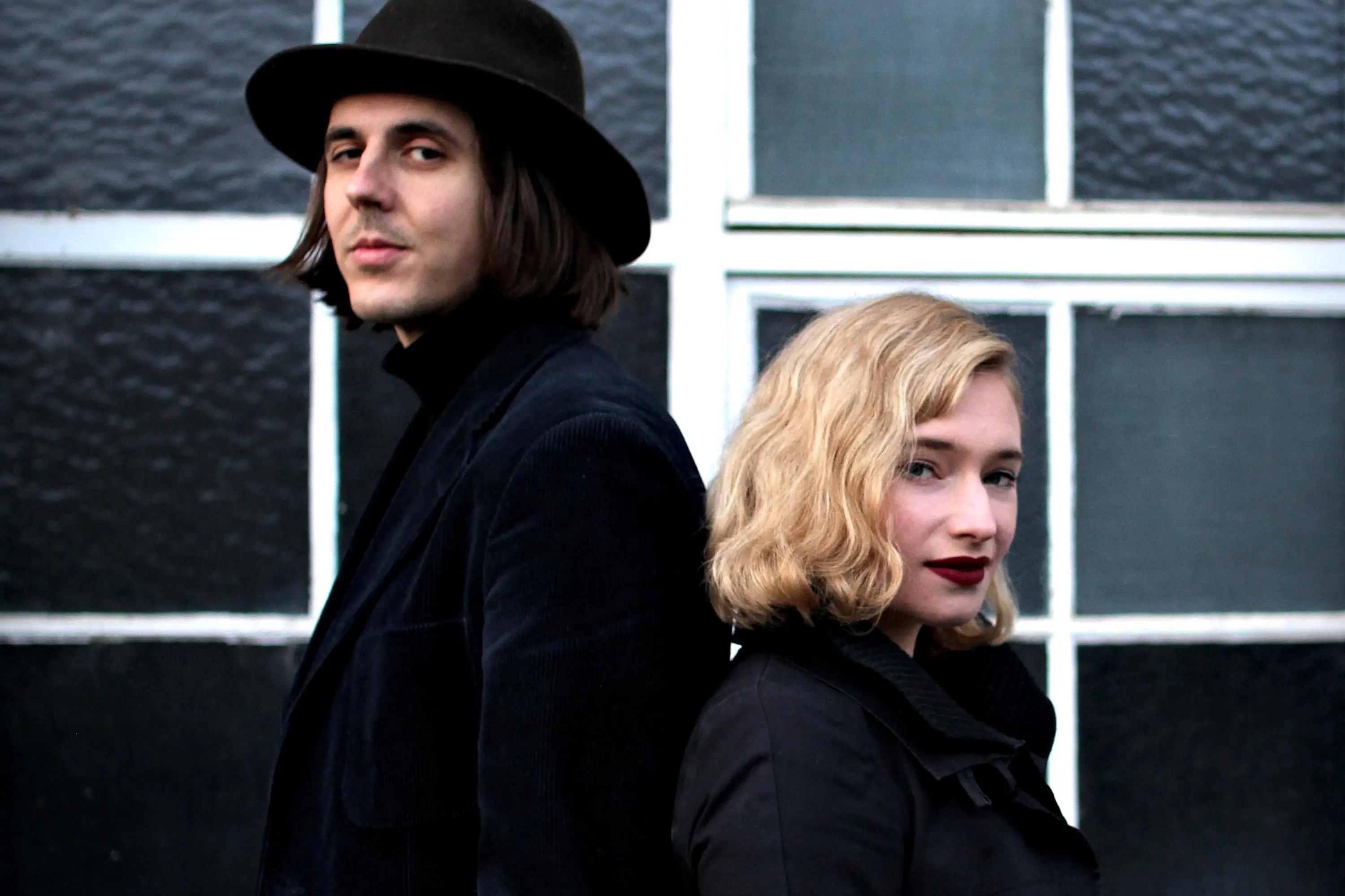Tübingen · Jazz-Musik: Idealisten mit Kontrabass: Indie Folk mit ...