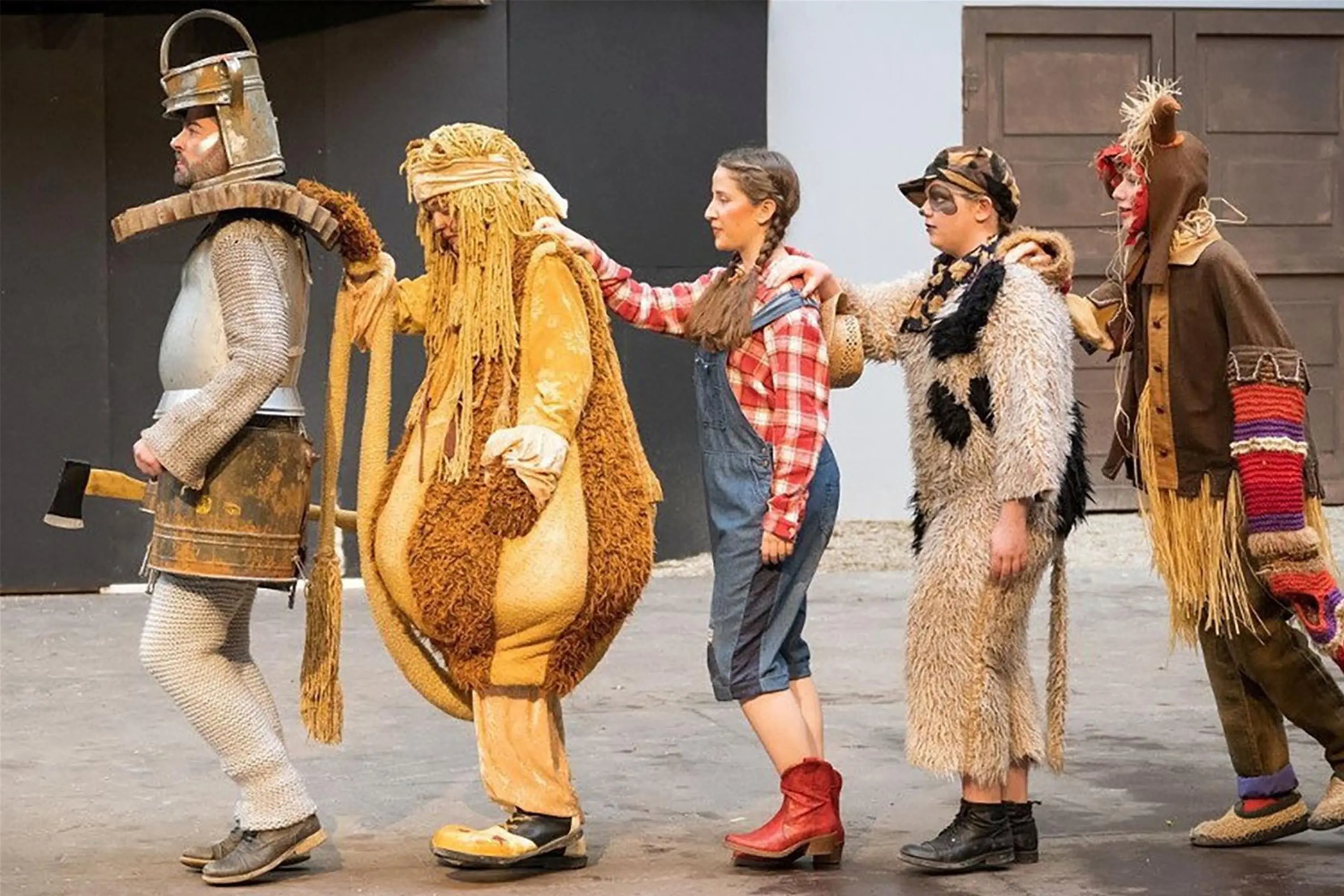 Reutlingen · Premiere: A benteuer jenseits des Regenbogens | swp.de