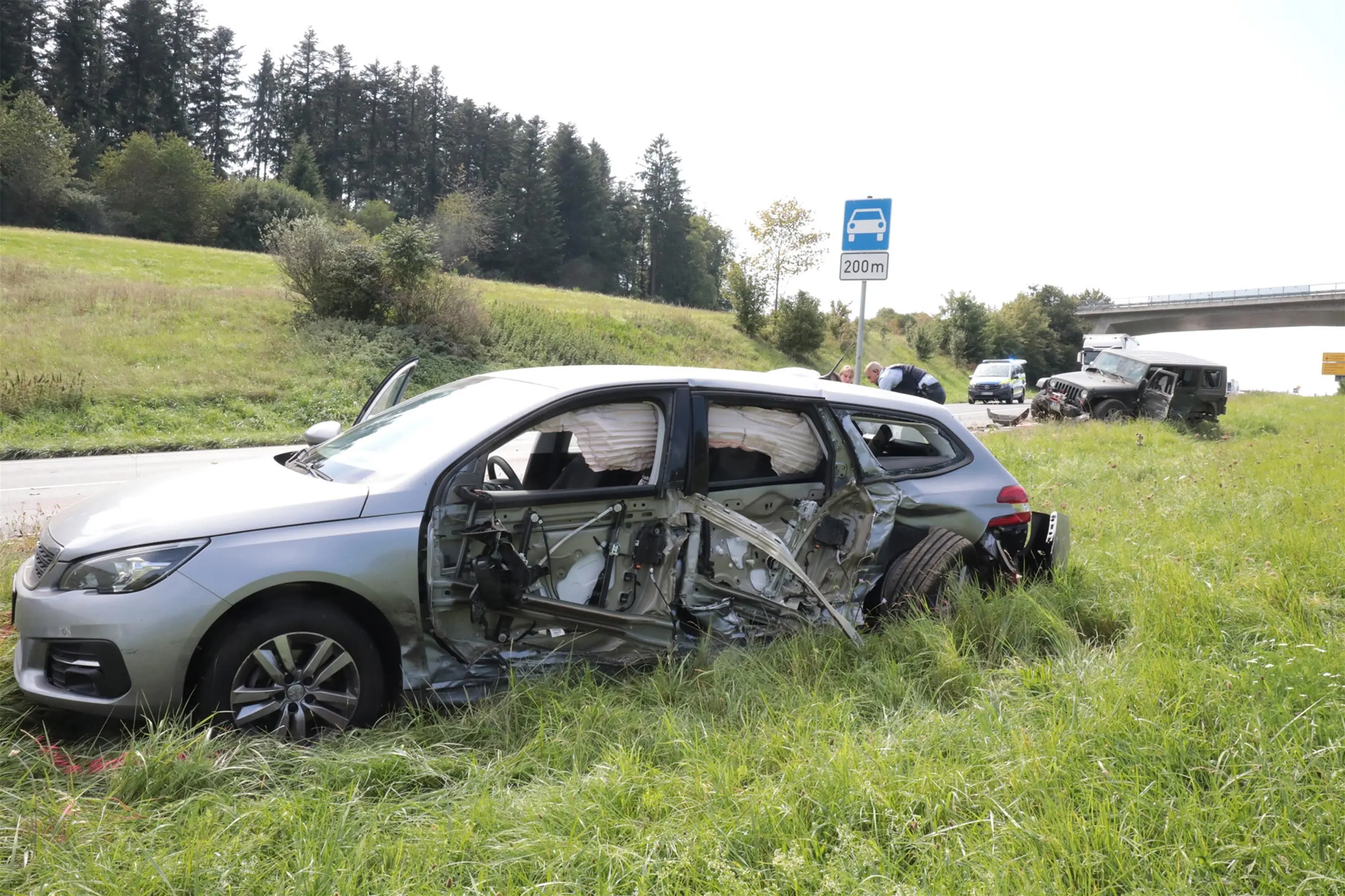 Horb: Schwerer Verkehrsunfall bei Horb mit drei Fahrzeugen | swp.de
