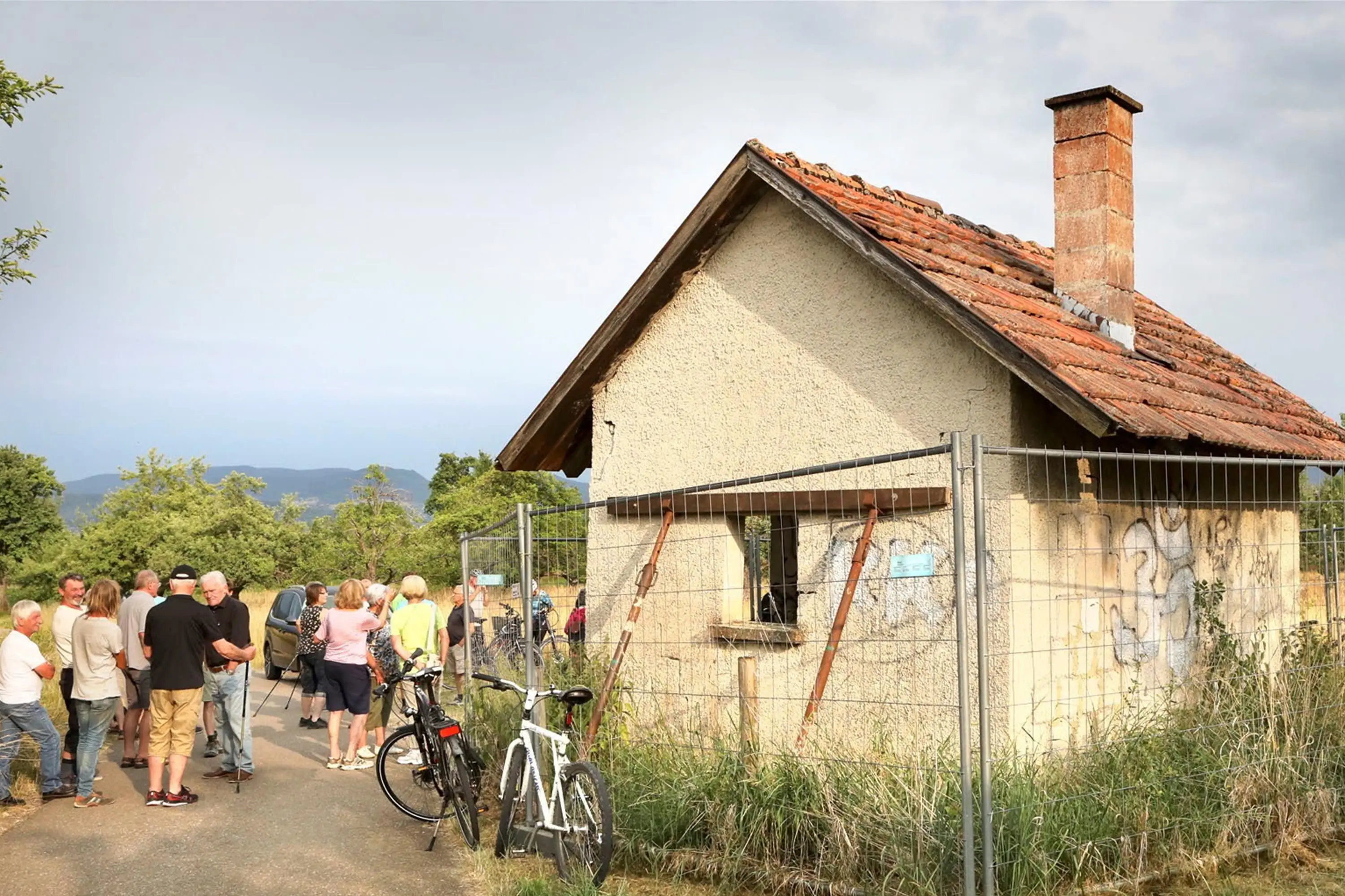 Ofterdingen · Ortsgeschichte: Das Schützenhäusle bewegt | swp.de