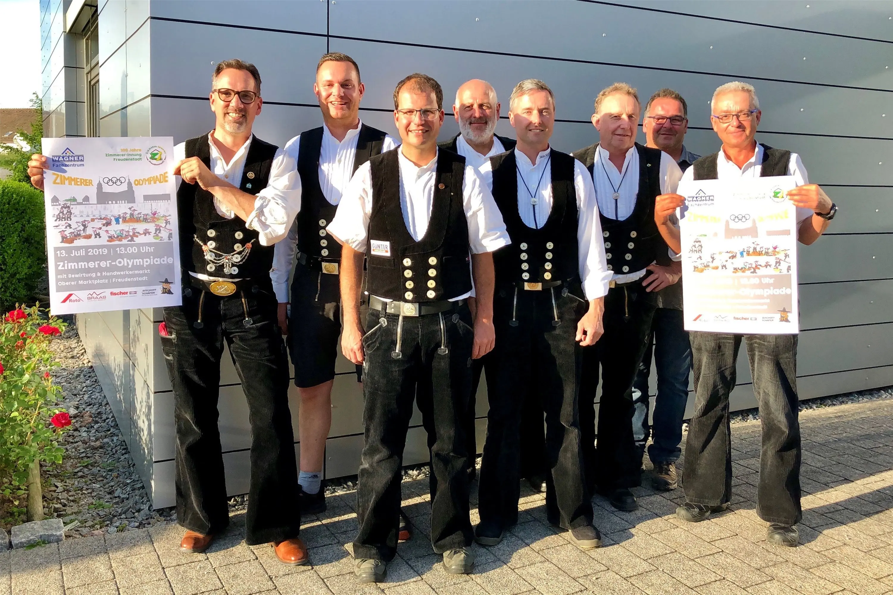 Freudenstadt · Jubiläum: Mehr Zimmerer-Kluft geht nicht | swp.de