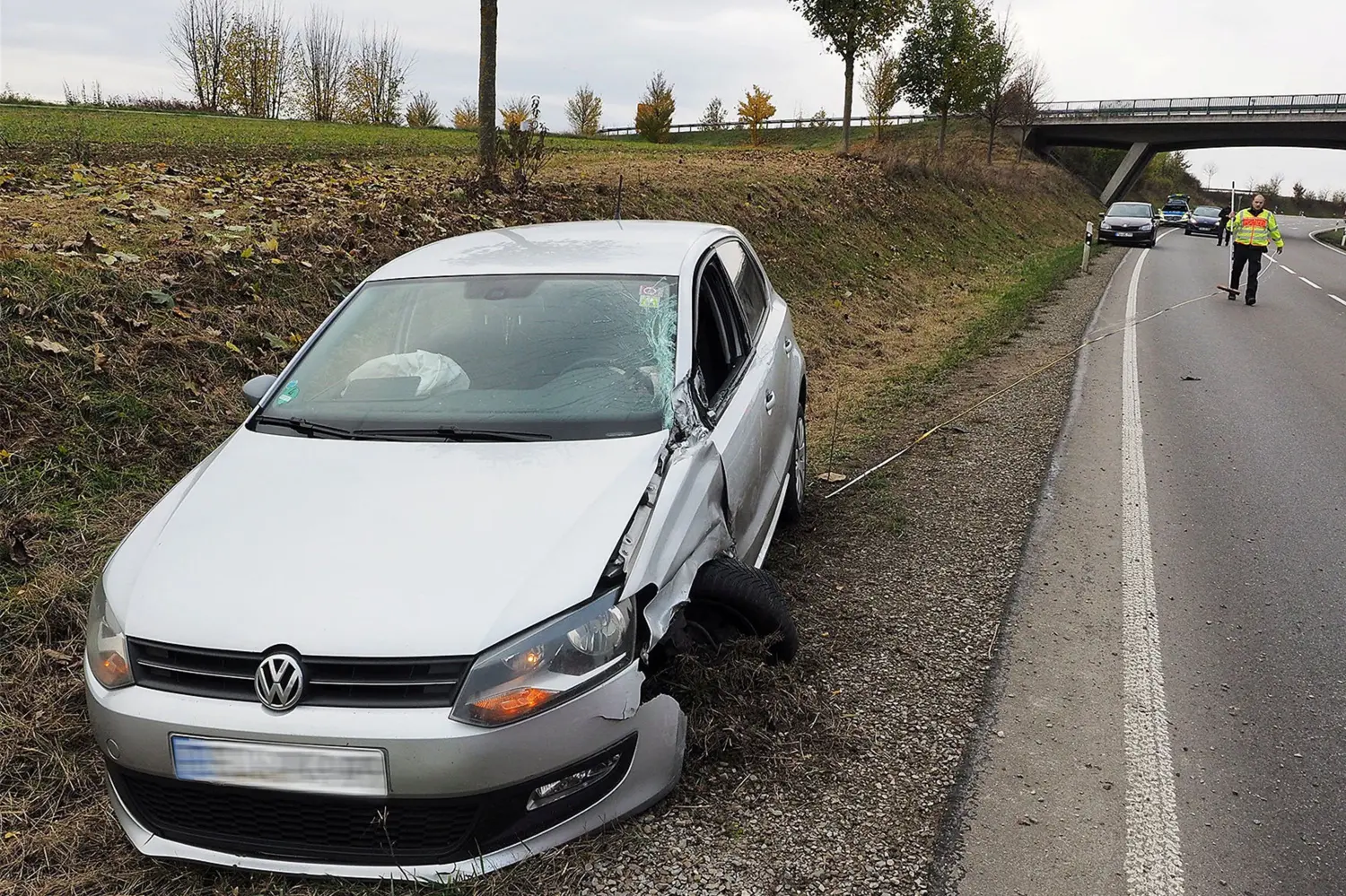 Ergenzingen: Vom Handy abgelenkt und Unfall verursacht | swp.de