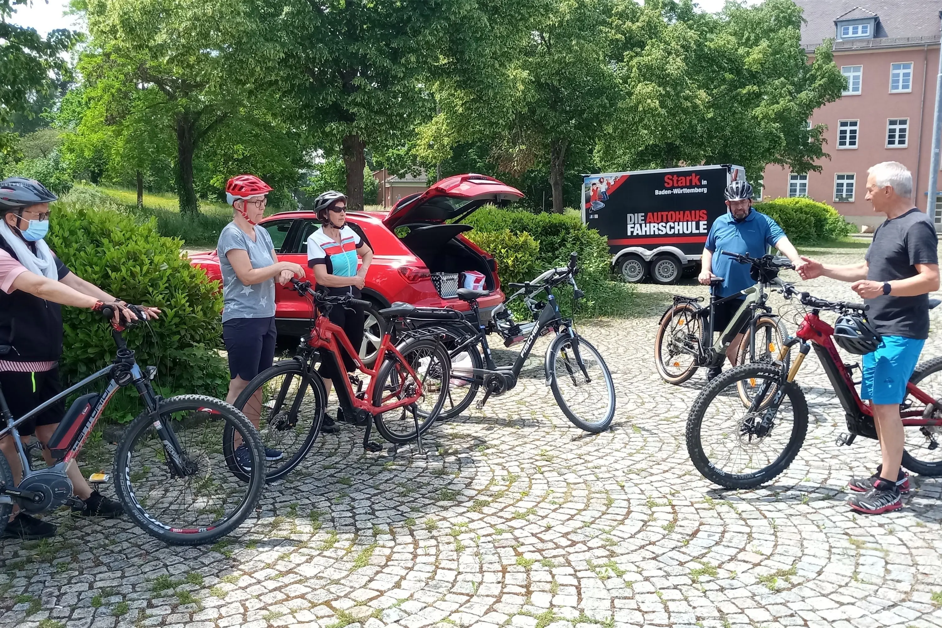 Horb · Training: Sicherer Umgang mit E-Bikes erfordert Übung und ...