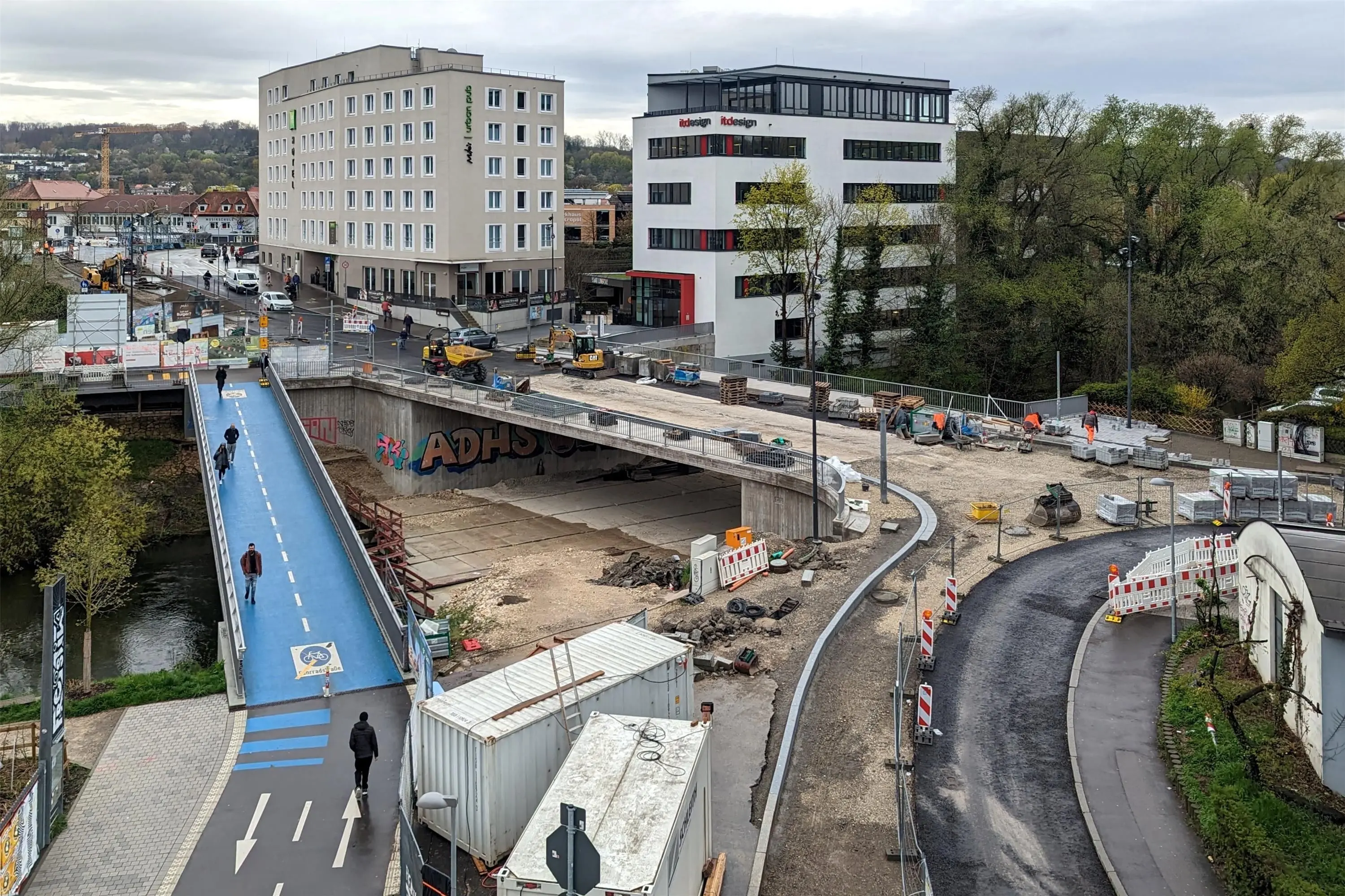 Tübingen: Steinlachbrücke: Letzte Sperrungen in der Post- und Friedrichstraße | swp.de