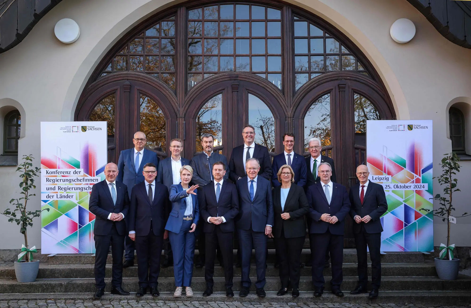 Öffentlich-rechtlicher Rundfunk: Die Ohnmacht der Politik | swp.de