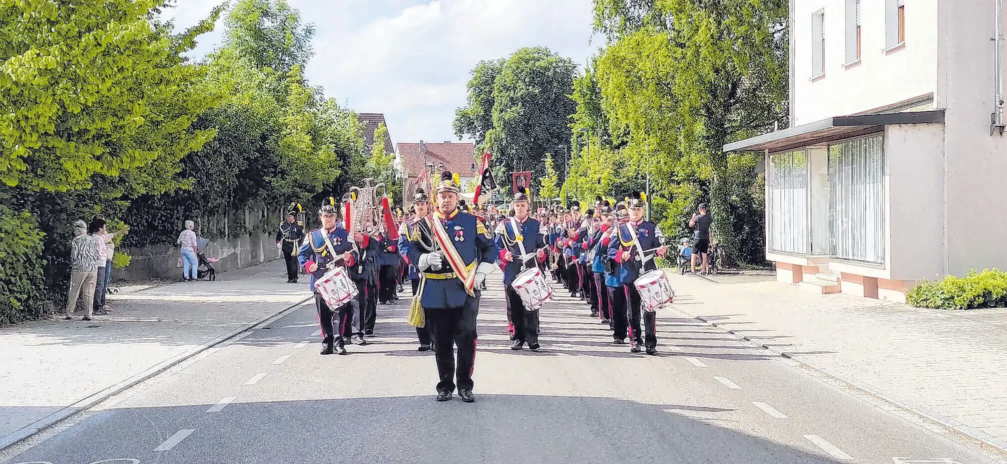 Bürgerwehr Dietenheim: Feiern auf der Festwiese | swp.de